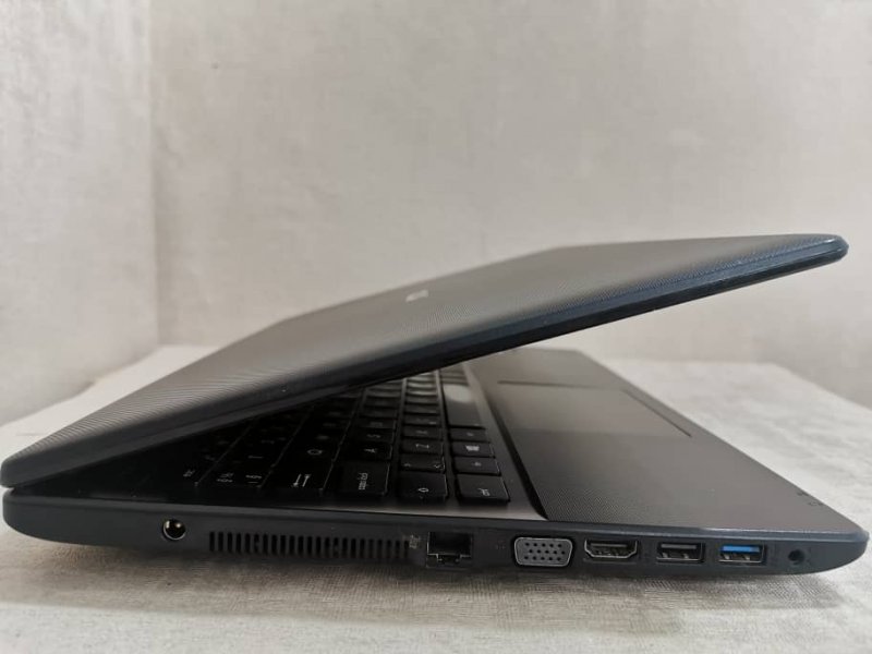 لپ تاپ Asus X551CAP کد 8021 - فروشگاه اینترنتی ایزا شاپ